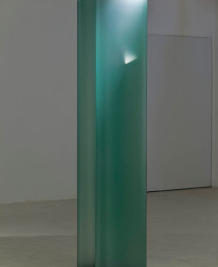 Helen Pashgian: Working in Light | Pomona Museum