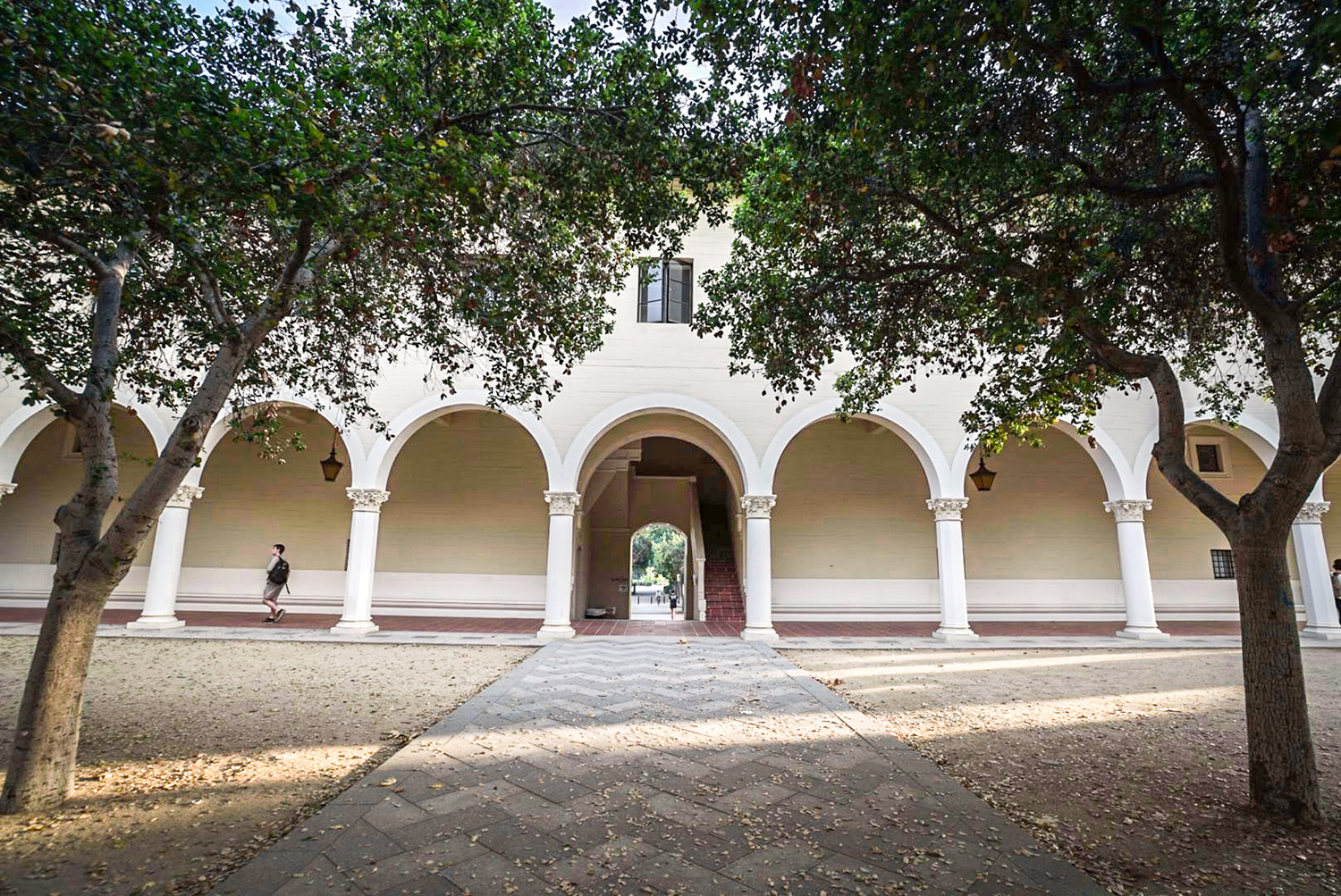 Residence Halls at Pomona College | Pomona College in Claremont ...