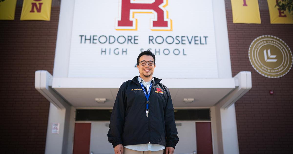 Jason Torres-Rangel ’03 Named Nominee for 2023 National Teacher of the ...