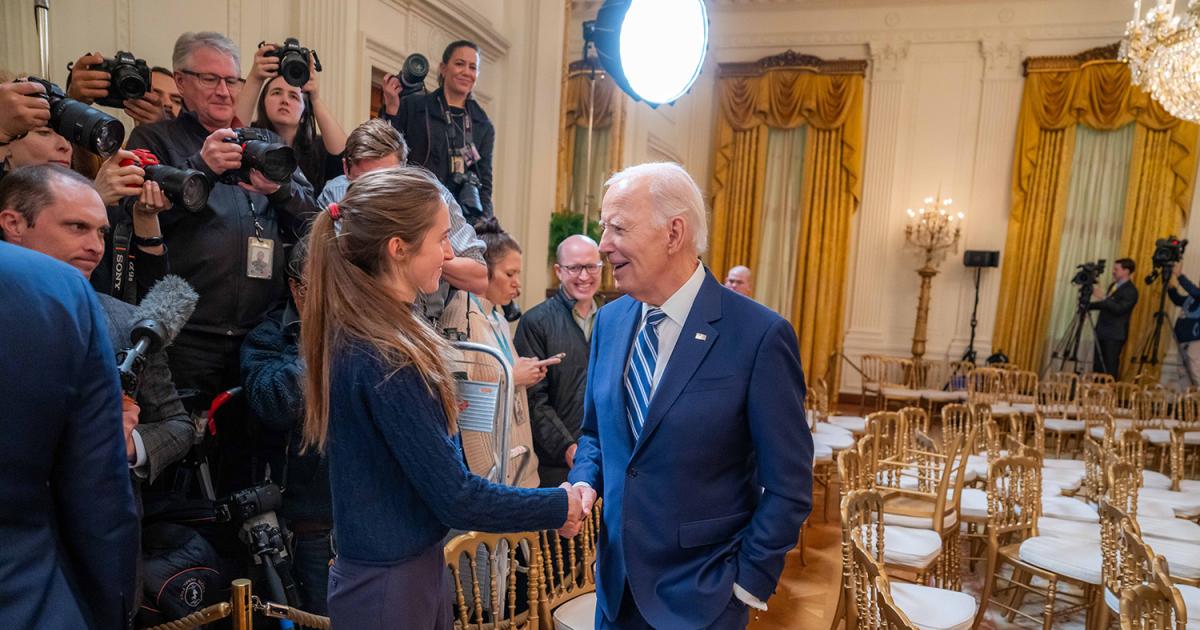 Chloe Kellison ’23 Gets Front-Row Seat to Government as President Biden ...