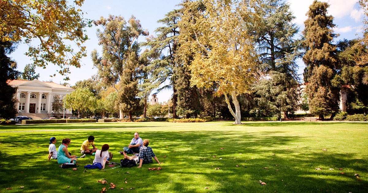 Pomona College Named Top Producer of Fulbright Students | Pomona ... Pomona College Named Top Producer of Fulbright Students | Pomona ...